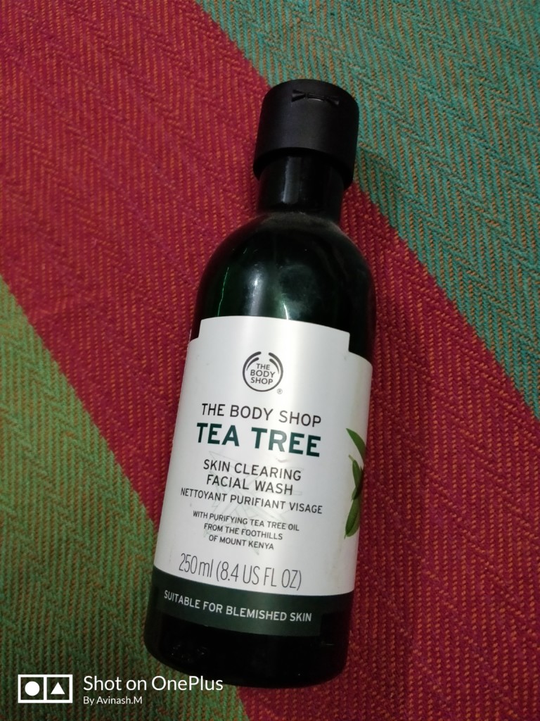 The Body Shop Tea Tree Skin Clearing Face Wash Review | Dainty Angel